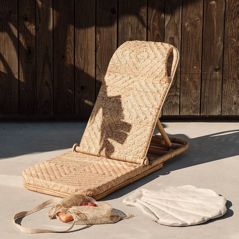 Original foldable lounge chair, woven - The Straw – Nad Yut